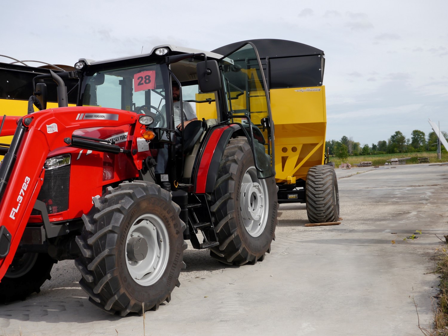 Unit D28: Agrimaster A600 Gravity Wagon with 550 Bias – Field Crop News