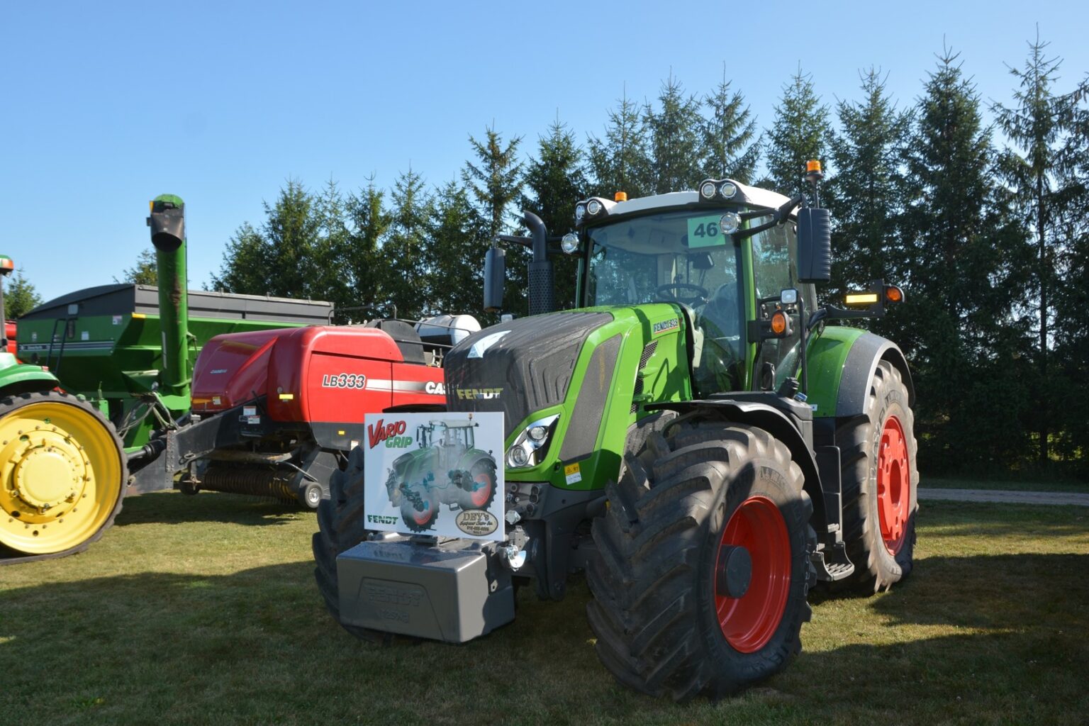 Unit E46: Fendt 828 Row Crop Tractor with IF 600/710 Tires + CTIS ...