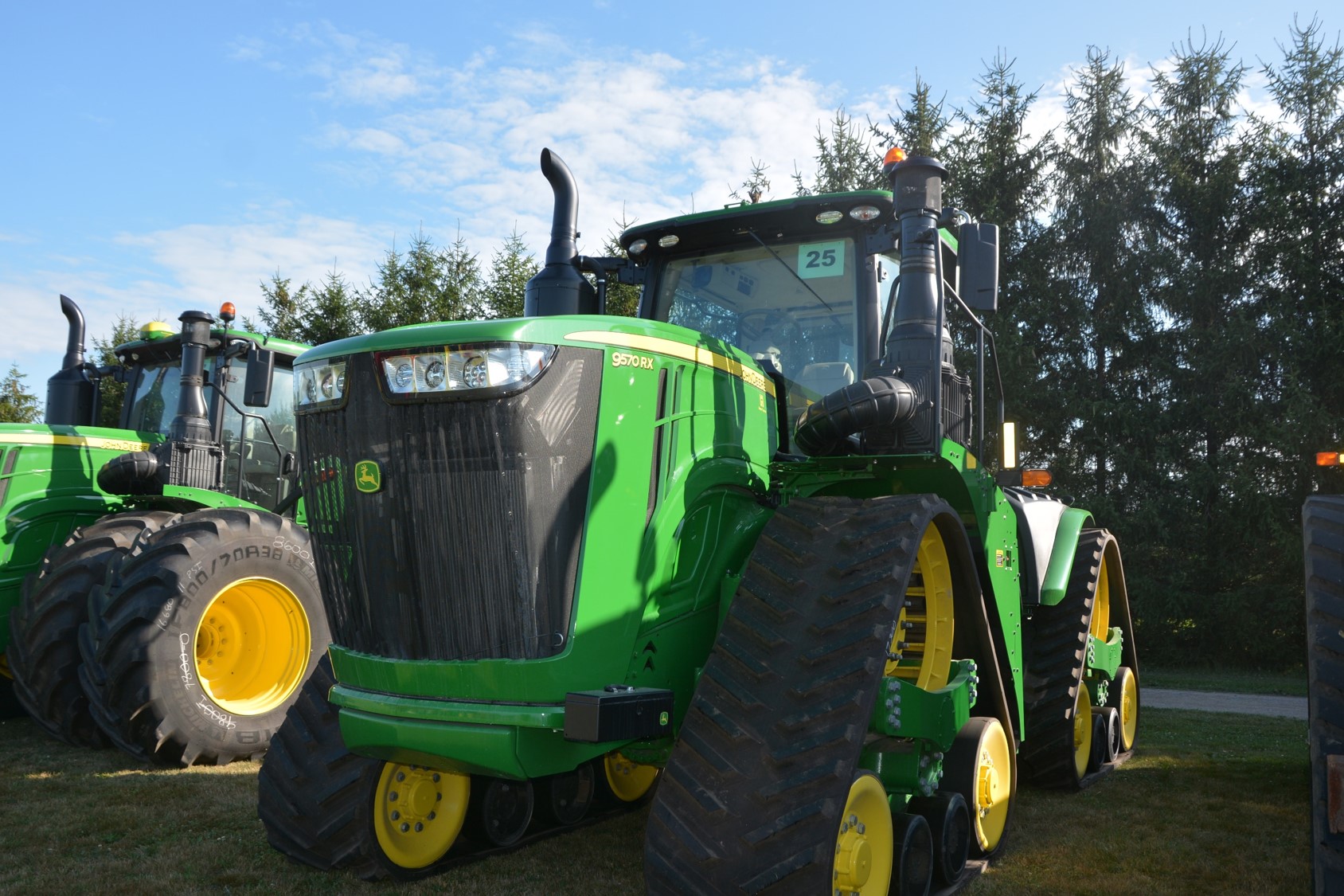 Unit 25: Tracked Articulated JD 9570 RX Tractor – Field Crop News