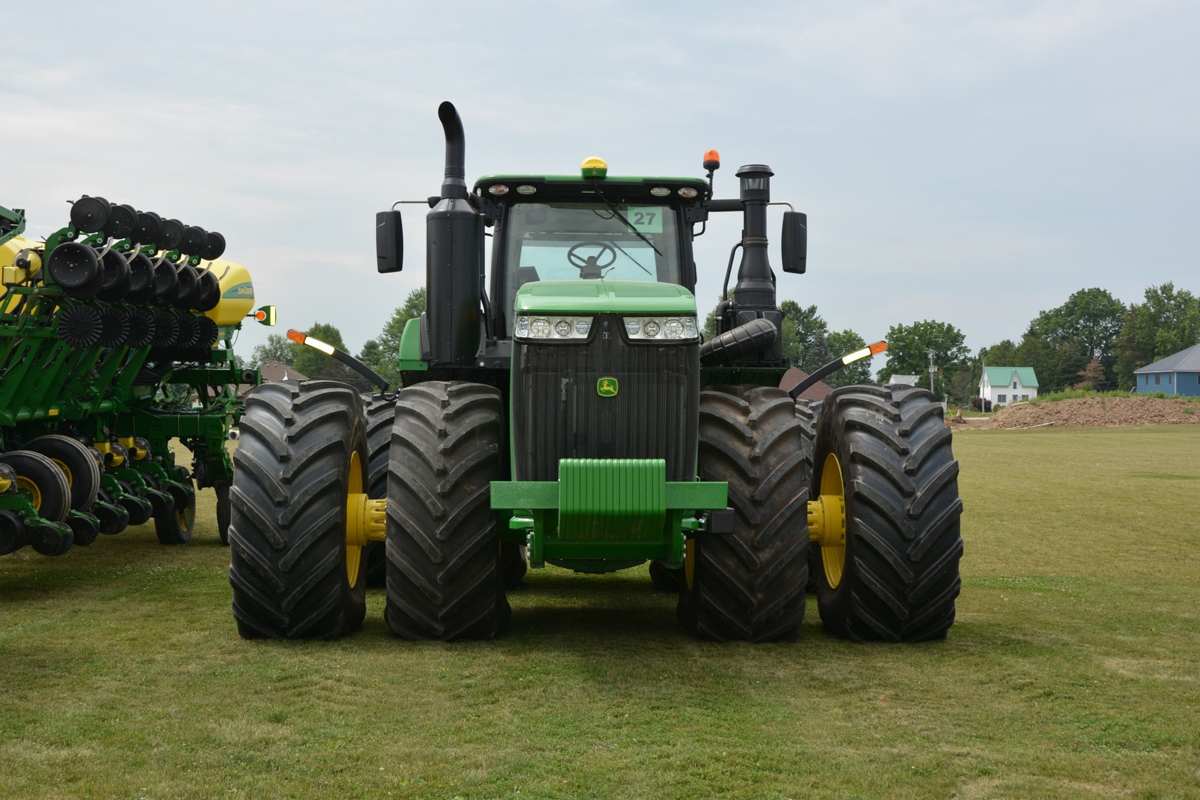Unit 27: JD 9420 R Tractor w IF800/70R38 Duals – Field Crop News