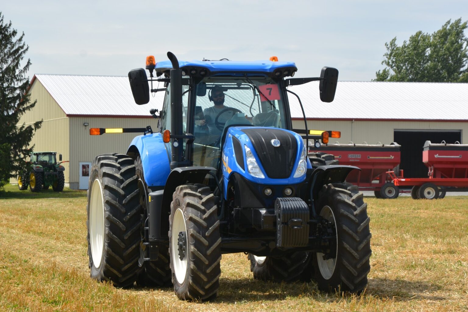 Unit D7: New Holland T7.260 Dualed Rear Row Crop Tractor w 480s – Field ...